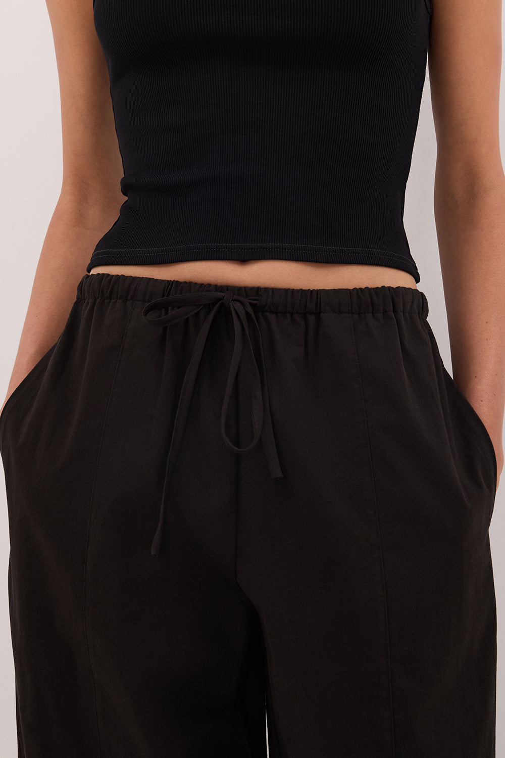 SCOUT BLACK POPLIN BARREL PANT – DISSH