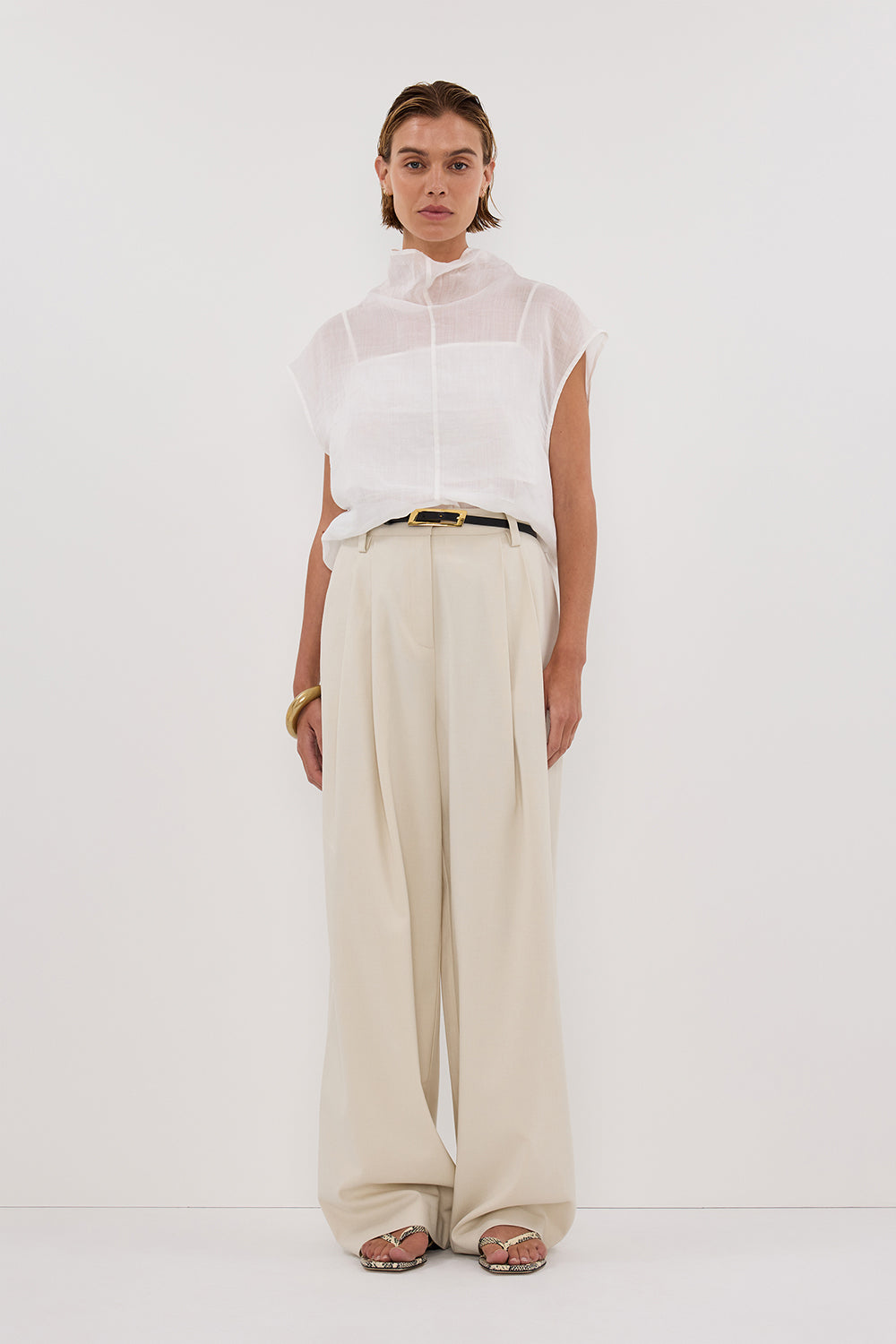 CARMEL WHITE RAMIE FUNNEL NECK TOP – DISSH