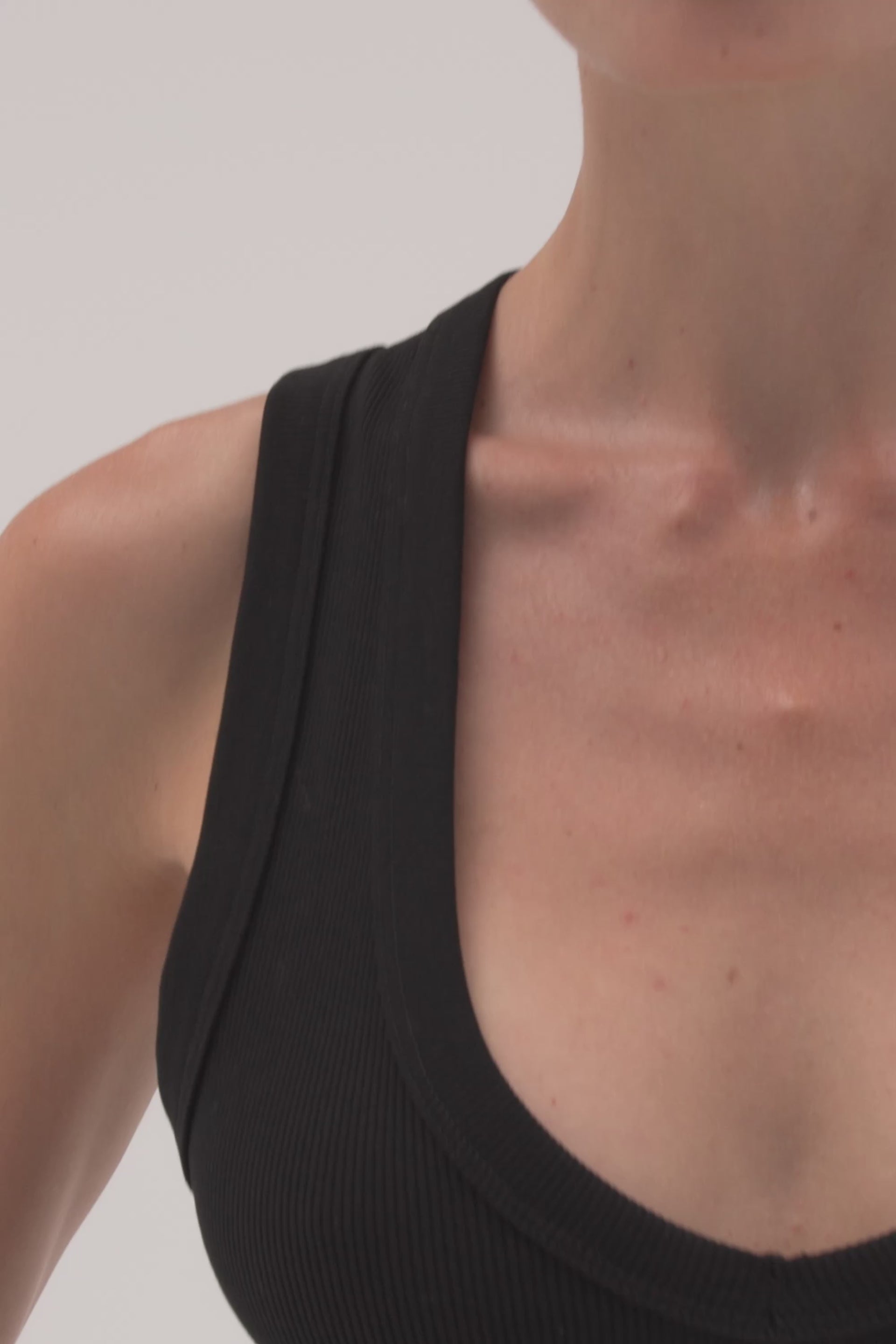 YASMIN BLACK KNIT TANK – DISSH